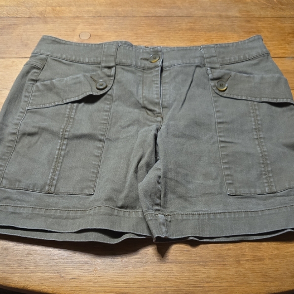CAbi | Shorts | Cabi High Waist Green Shorts Casual Style | Poshmark